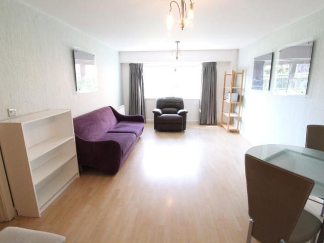 apartment for rent in Westfield Terrace, S1 4GD