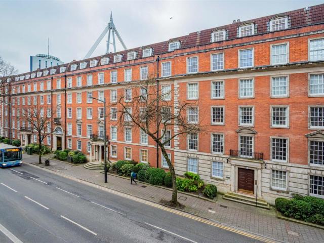 apartment for rent in Westgate Street, Cardiff, CF10 1DH