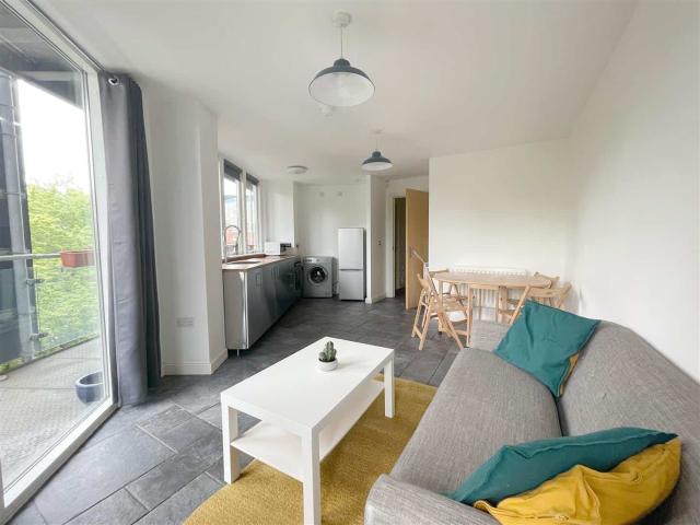 apartment for rent in Wheeleys Lane, Park Central