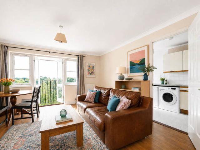 apartment for rent in Whiston Road, Hoxton, E2