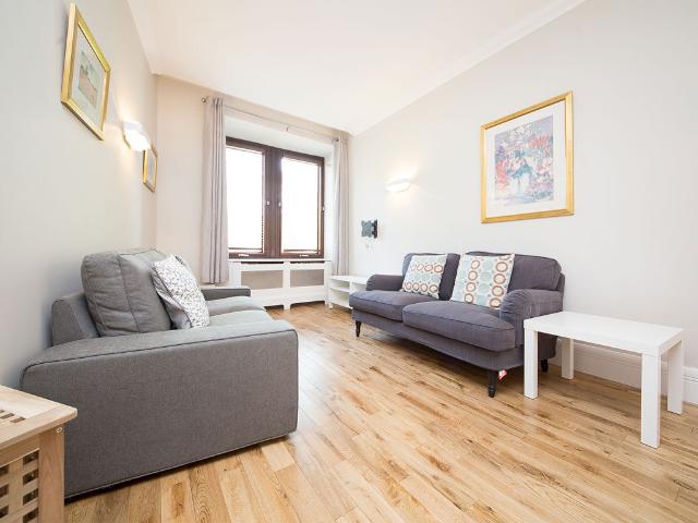 apartment for rent in Whitehouse Apartments, Waterloo