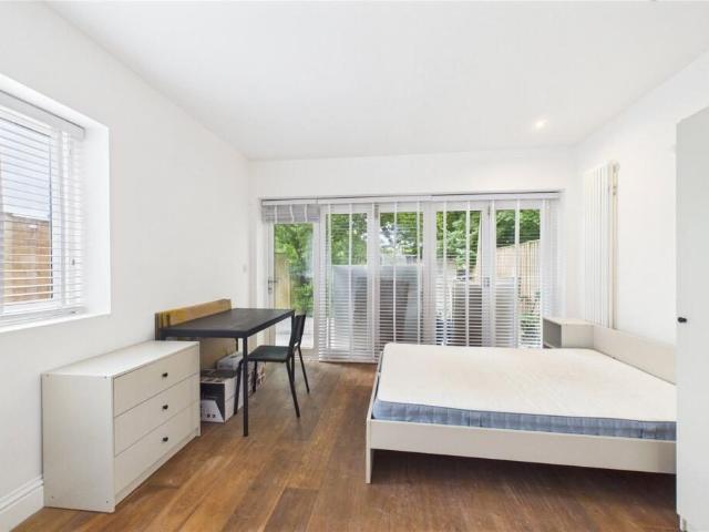 apartment for rent in Wightman Road, N4 1RL