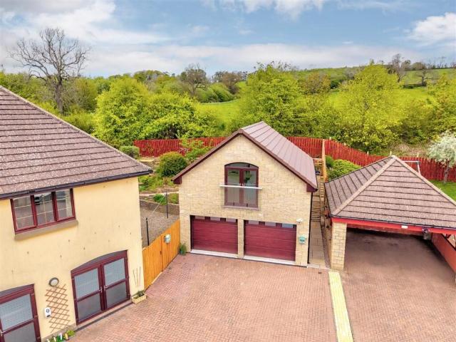 apartment for rent in William Fitzgerald Way, DD4 9FB