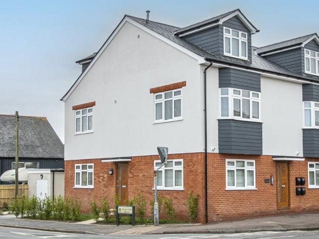 apartment for rent in Wimborne Road, Moordown