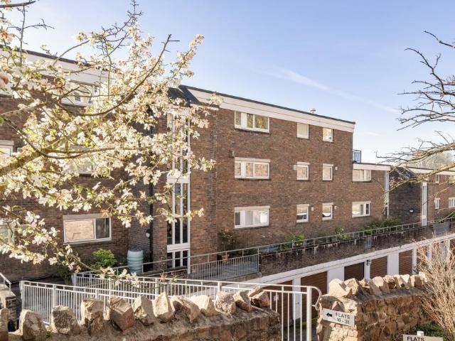 Apartment for rent in Windsor Court, Victoria Terrace, BS8 united kingdom