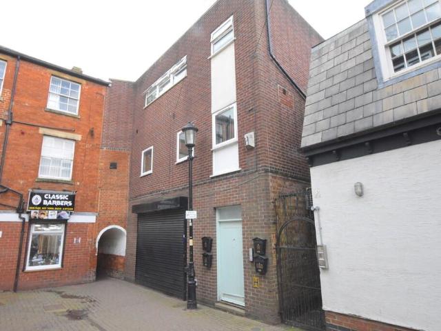 apartment for rent in Windsor Court, CV21 3BH
