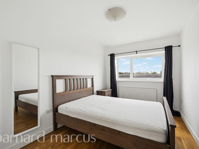 apartment for rent in Torrington Park