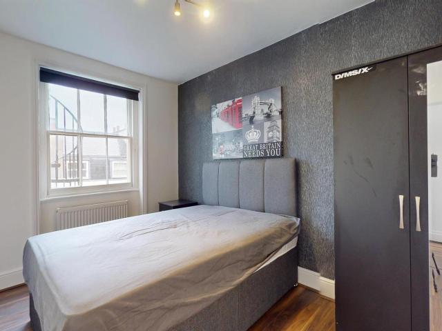 apartment for rent in Talbot Square, London