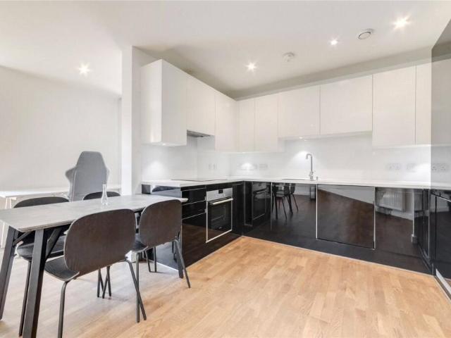 apartment for rent in Terry Spinks Place, E16 1YG
