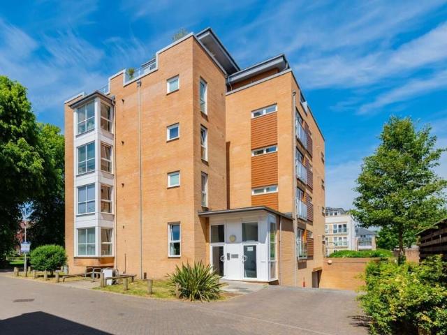 apartment for rent in The Avenue, SO17 1YB