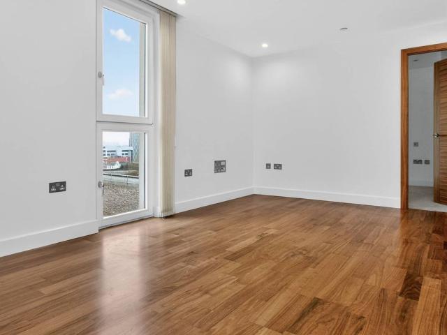 apartment for rent in The Hayes, Cardiff