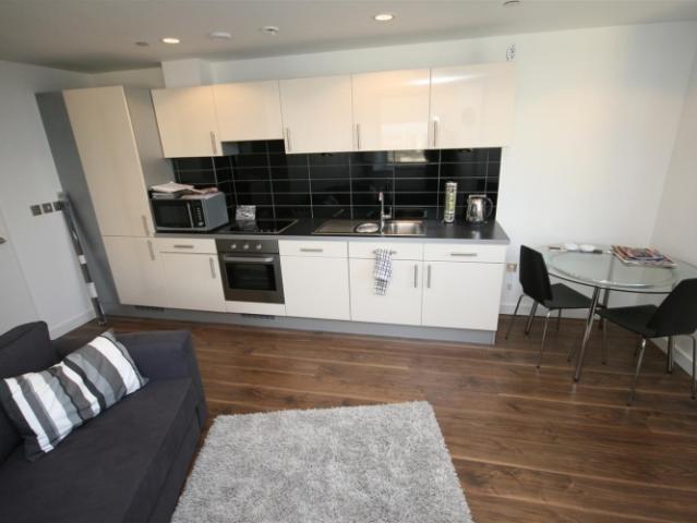 apartment for rent in The Heart MediaCityUK Salford Quays M50