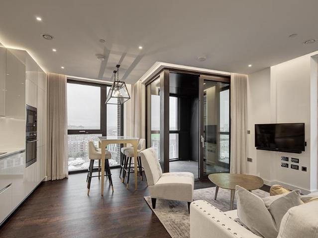 Apartment for rent in The Residence, 4 Charles Clowes Walk Nine Elms, London SW11