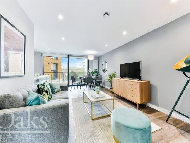 apartment for rent in The Waldrons, Croydon, Surrey