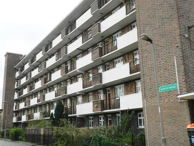 apartment for rent in Thessaly Road, London