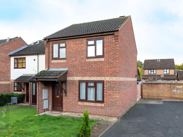 apartment for rent in Tremlett Close, Bobblestock, Hereford