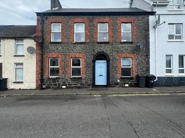 apartment for rent in Unit 2, 5 West Street, Newtownards, BT23 4EN