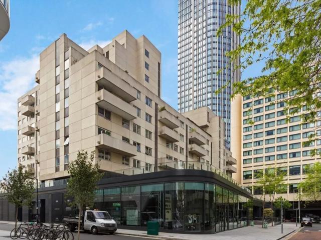apartment for rent in Upper Ground, London, SE1 9LP