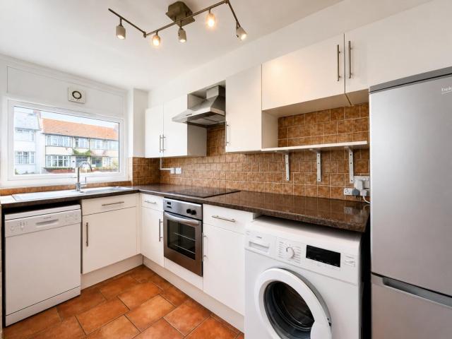 apartment for rent in Upper Norwood, London, SE19 Grange Road