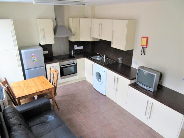 apartment for rent in Upstairs Apartment, 4B Magdala Street, University Quarter, Belfast, BT7 1PU