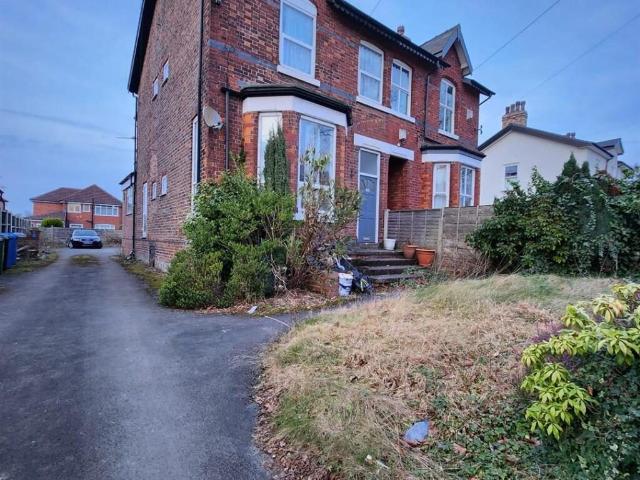apartment for rent in Urmston Lane, M32 9BQ