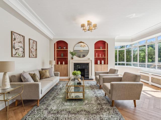 Apartment for rent in Viceroy Court, Prince Albert Road, London NW8