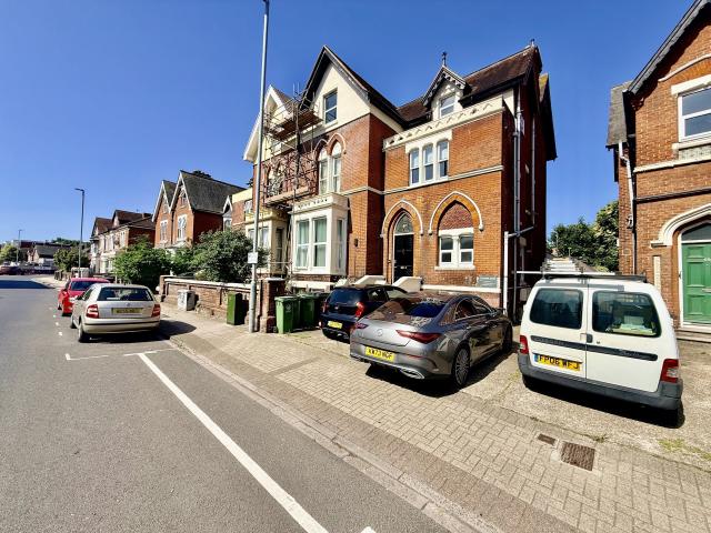 apartment for rent in Victoria Road North, Southsea, Southsea