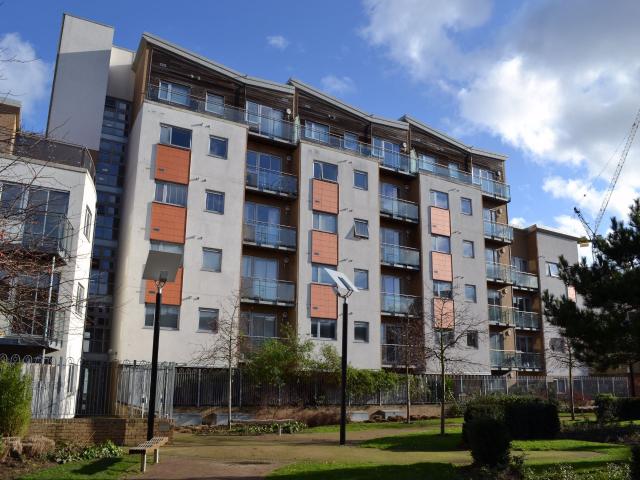 apartment for rent in Violet Road, London, E3 3QG