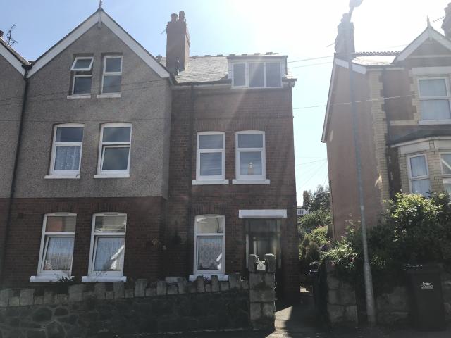 apartment for rent in York Road, Colwyn Bay, LL29 7ED