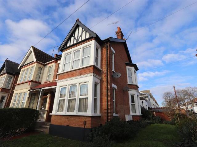 apartment for rent in York Road, SS1 2RU