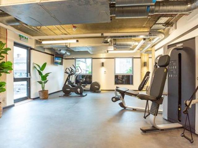 Apartment For Rent London London 1600 ES80454172
