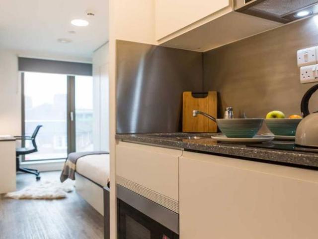 Apartment For Rent London London 1800 ES89472944