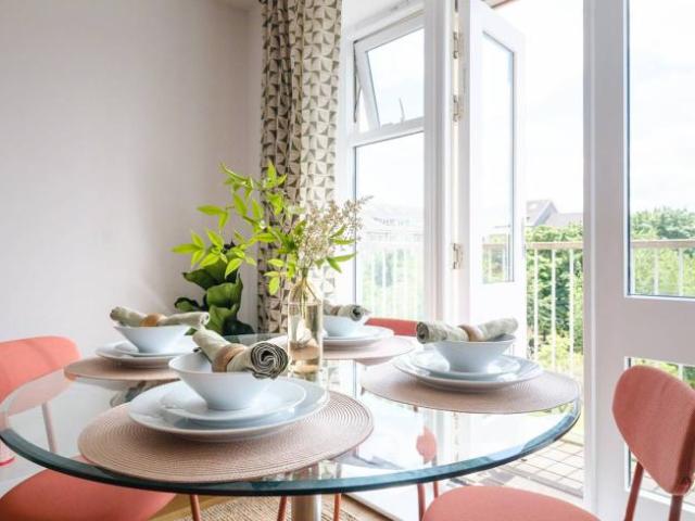 Apartment For Rent London London 1850 ELS101732547