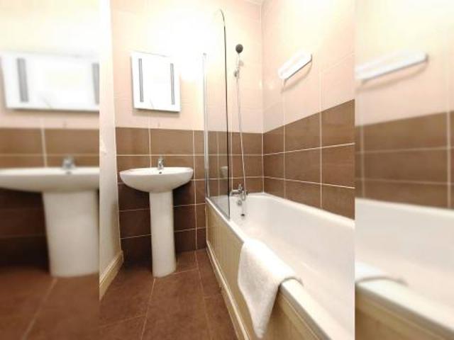 Apartment For Rent London London 2700 ES86892992