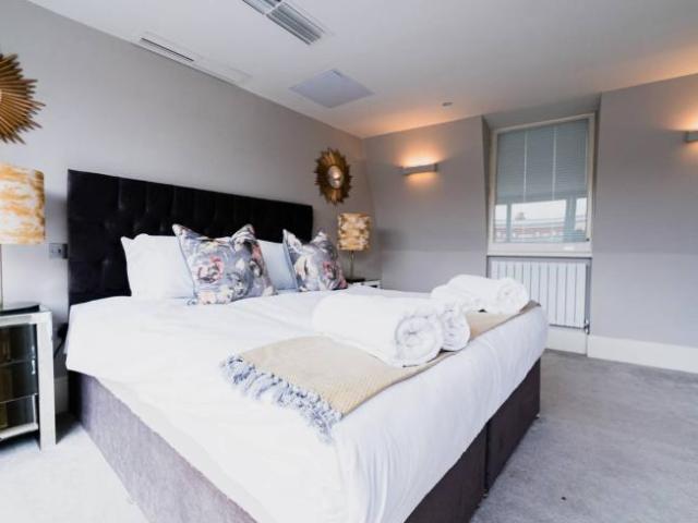 Apartment For Rent London London 3000 ES96562655