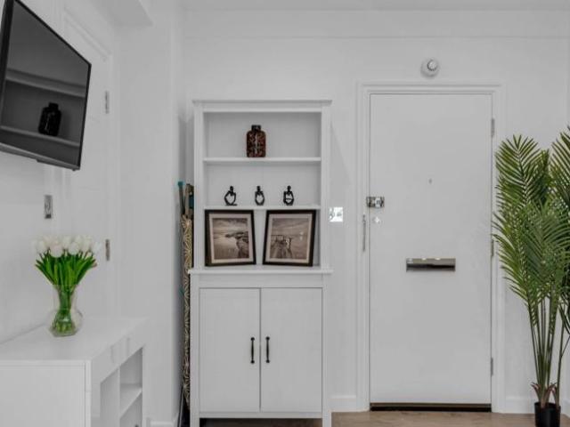 Apartment For Rent London London 3250 ES96985825