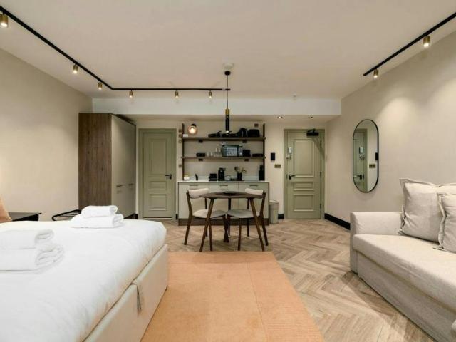 Apartment For Rent London London 3267 ELS101615081
