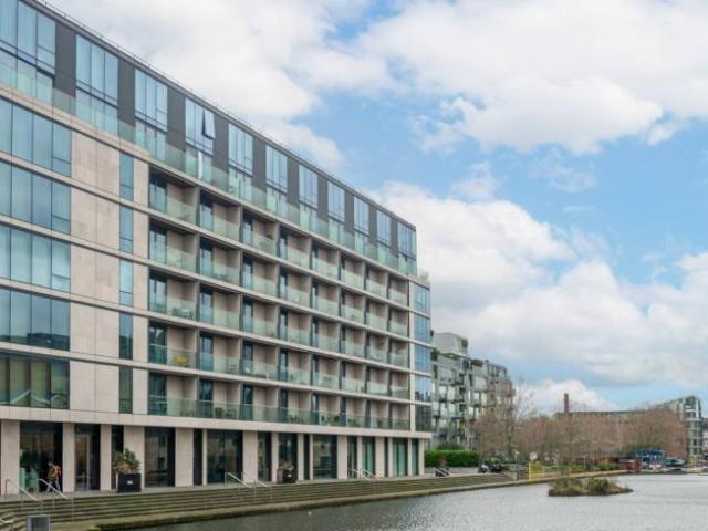 Apartment For Rent London London 3300 ES96985843