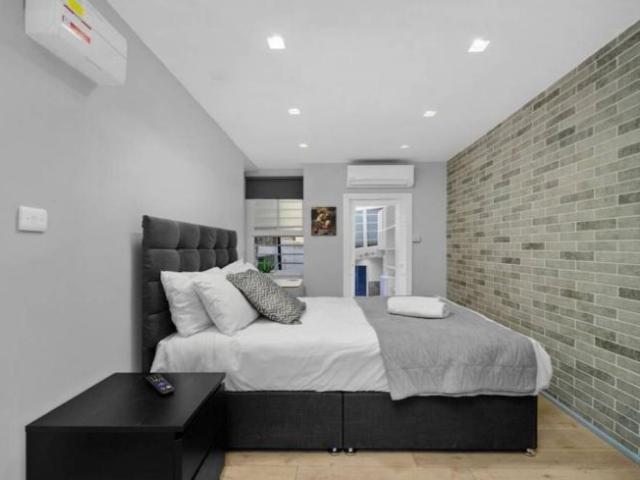 Apartment For Rent London London 3360 ES96562767