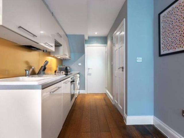 Apartment For Rent London London 3584 ES91726811
