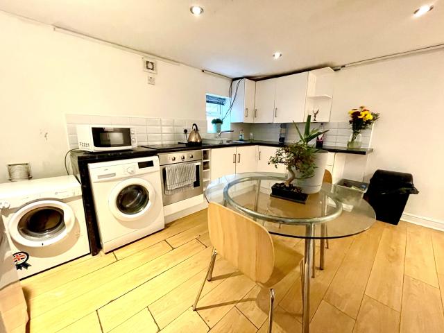 Apartment for rent Mayfield Road, Whalley Range