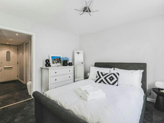 Apartment For Rent Manchester Manchester 3874 ES101791708
