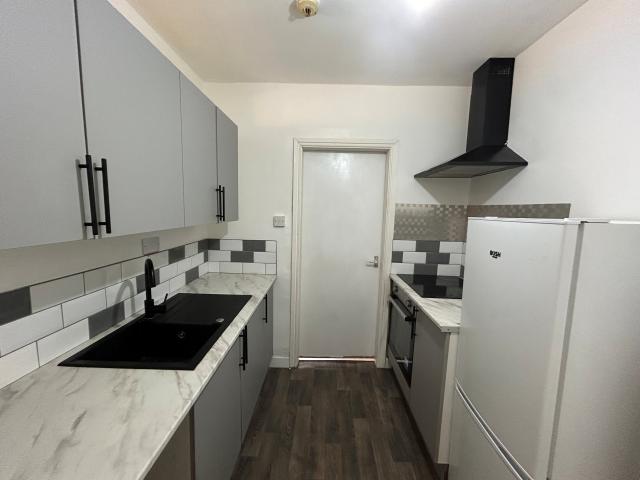 Apartment for rent Northenden Road,Sale,M33 3HE