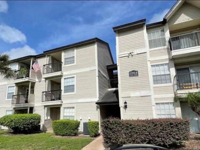 Apartment for rent near Oak Ridge and Americana Bl