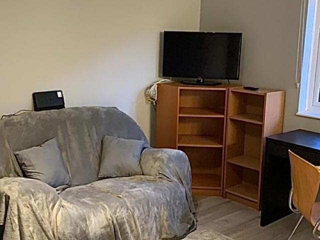 Apartment For Rent Southampton Southampton 2000 ELS71462850