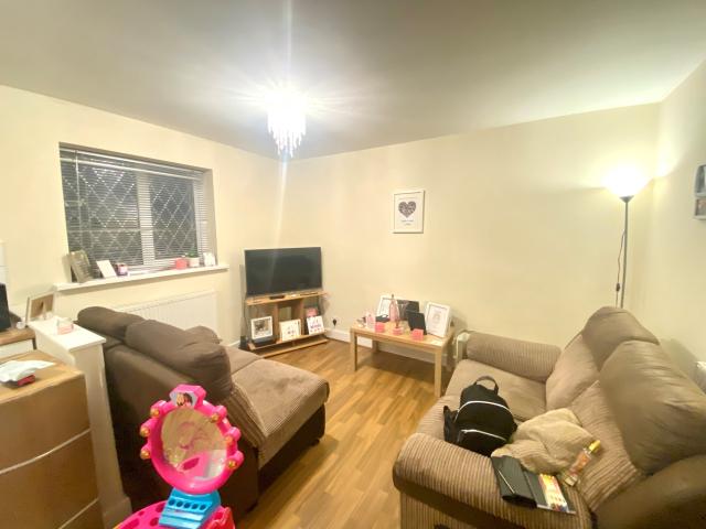 Apartment for rent Stapleford Close, Manchester, M23 2SJ