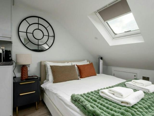 Apartment For Rent Perivale Perivale 2046 ES101588000