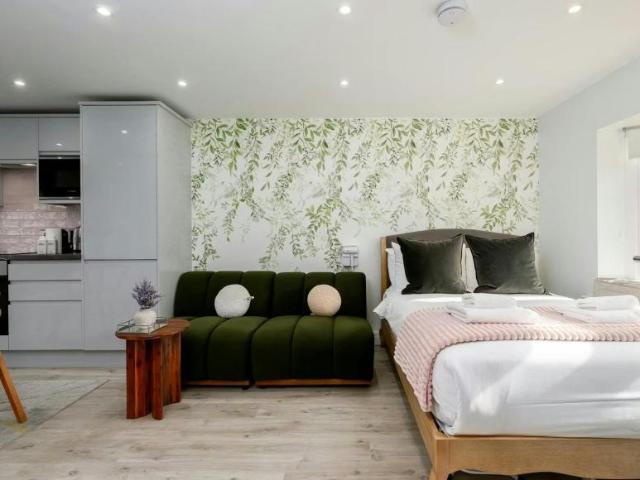 Apartment For Rent Perivale Perivale 2211 ES101587998