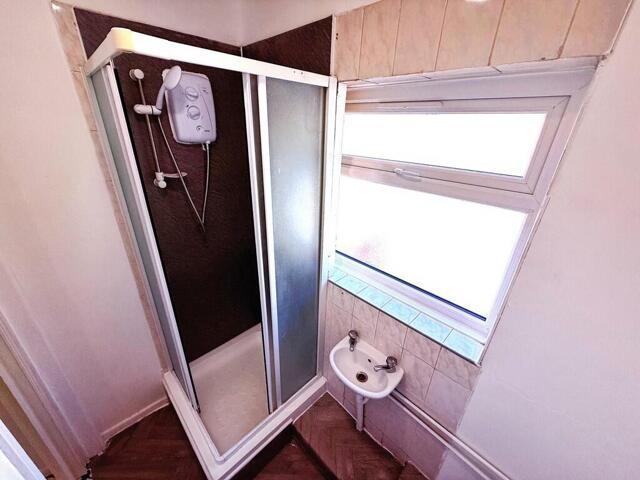 Apartment For Rent Reading Berkshire 800 ELS101639136