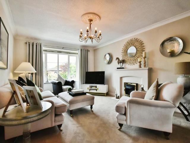 Apartment for rent Woodacres Court, Wilmslow